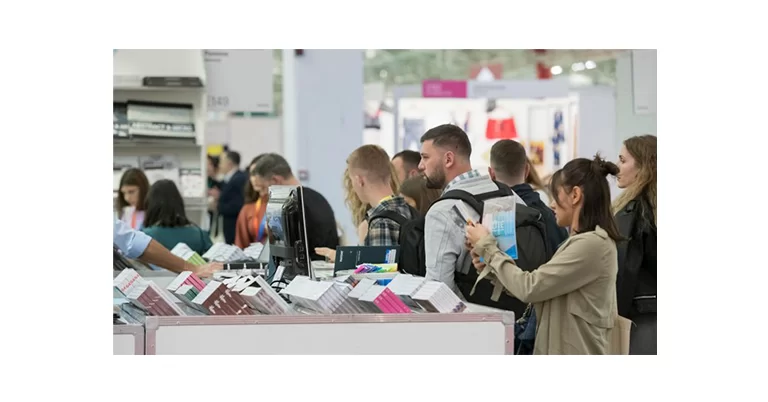 Texworld Apparel Sourcing Paris : Textile and clothing sourcing fair in ...